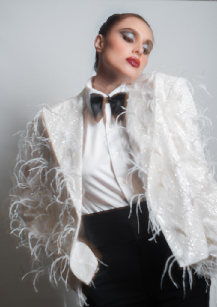 How Max Collins Celebrates the Holidays with Style