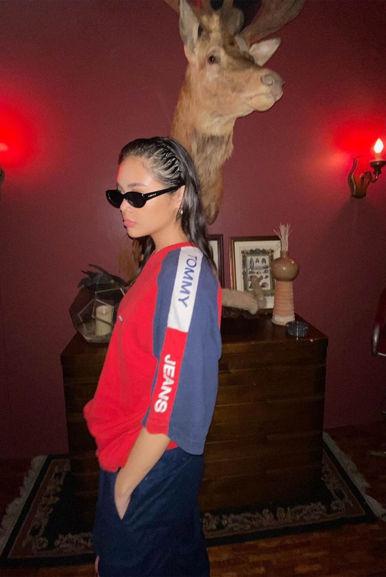 A Guide on How You Can Pose Like a True Gen Z