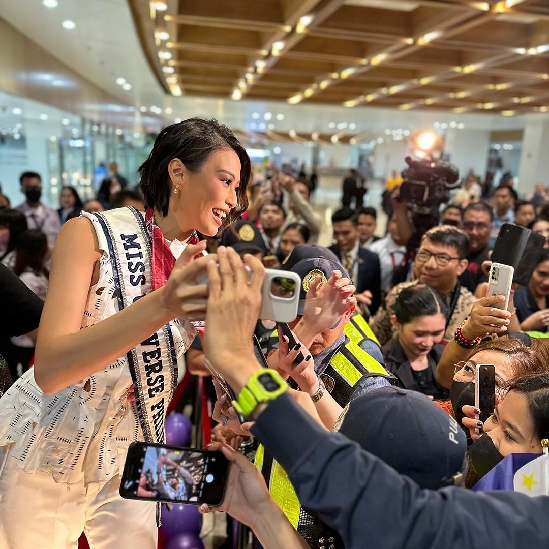 Michelle Dee Wears All-White For Her Homecoming
