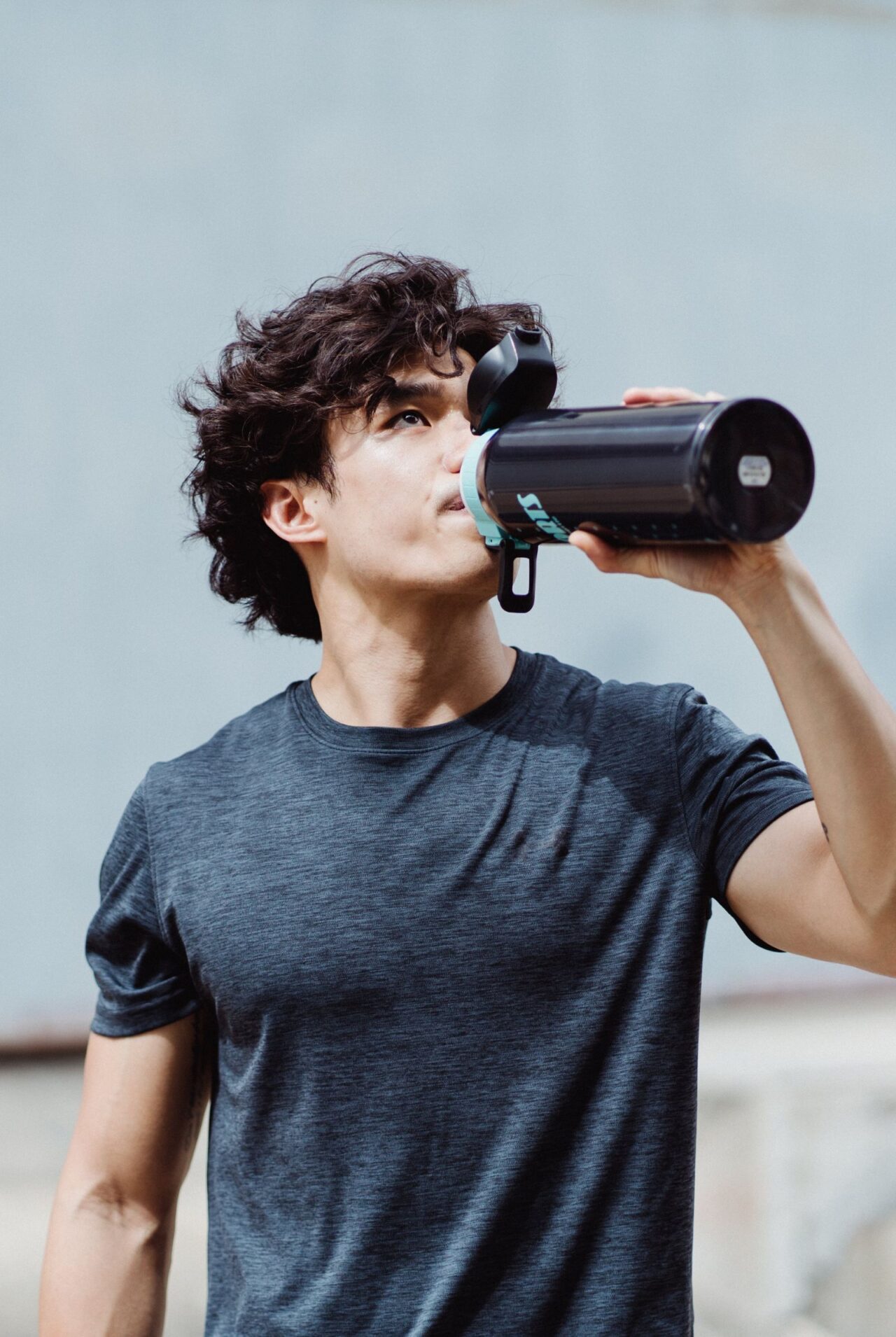 5 Must-Know Tips For Men to Conquer Post-Holiday Hangovers
