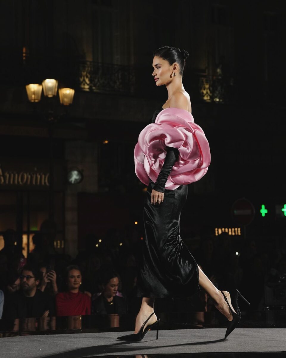 Pia Wurtzbach’s Walk Evolves From Queen to Couture