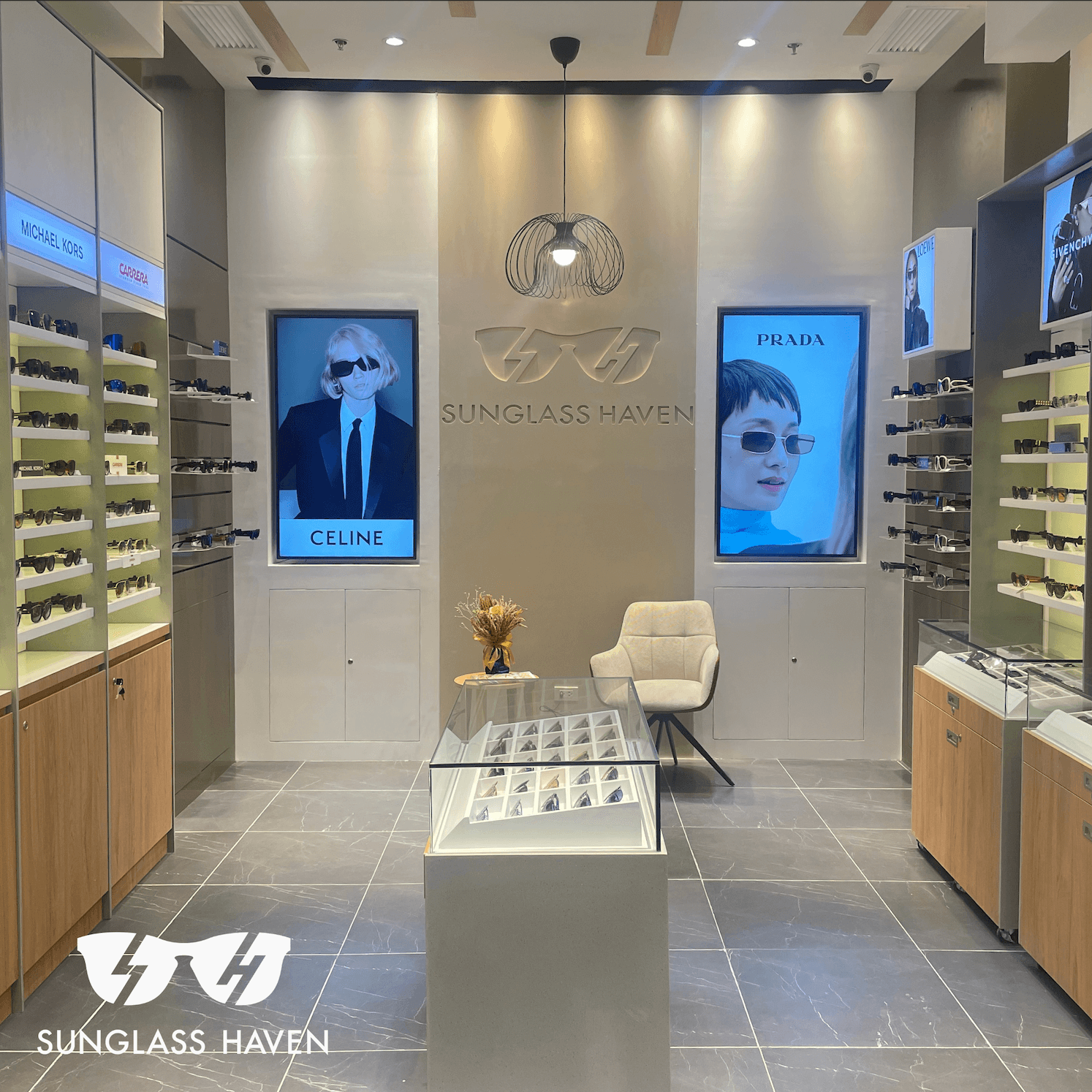 Sunglass Haven Opens with Curated Eyewear Brands