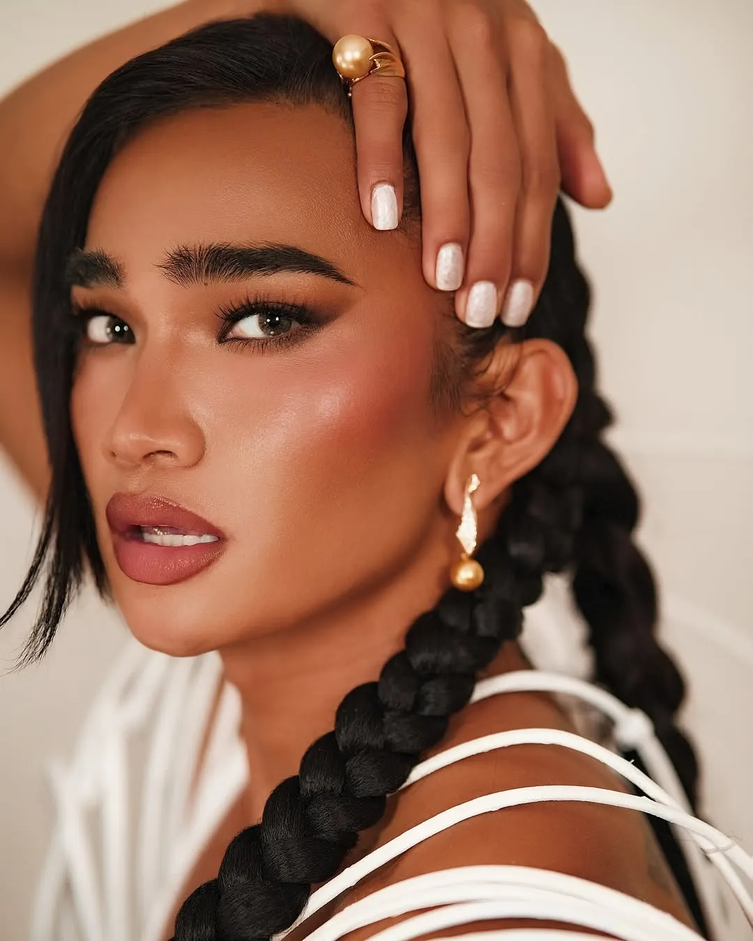 Bretman Rocks Most Snatched Makeup Look Ever