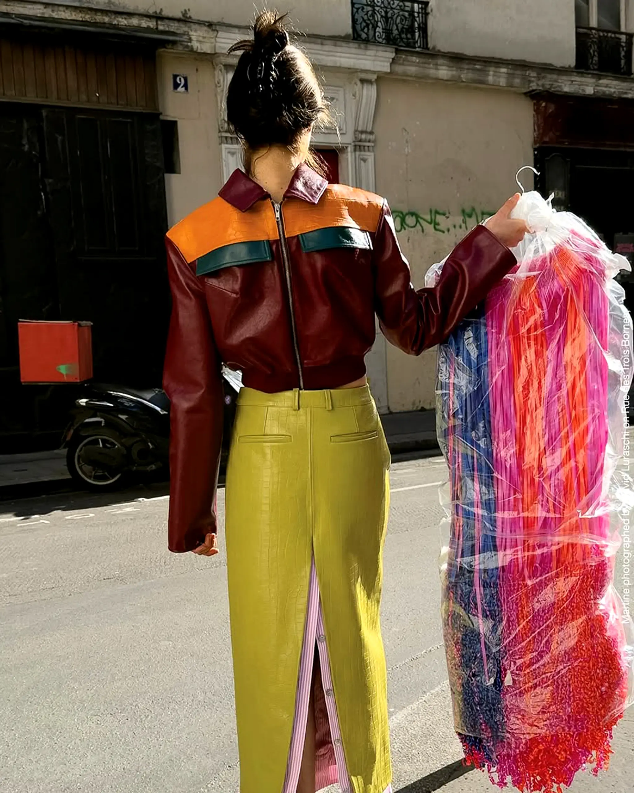 Backwards Fashion Trend: How to Style Clothes in Reverse