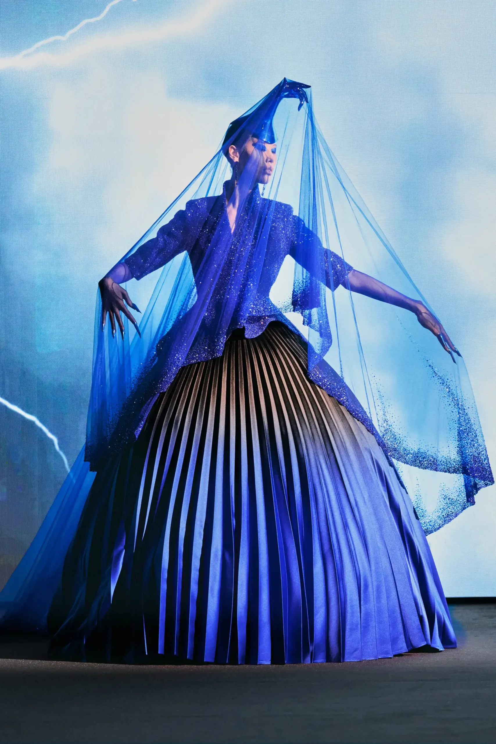 Robert Wun Haute Couture SS26: Fashion and Emotion