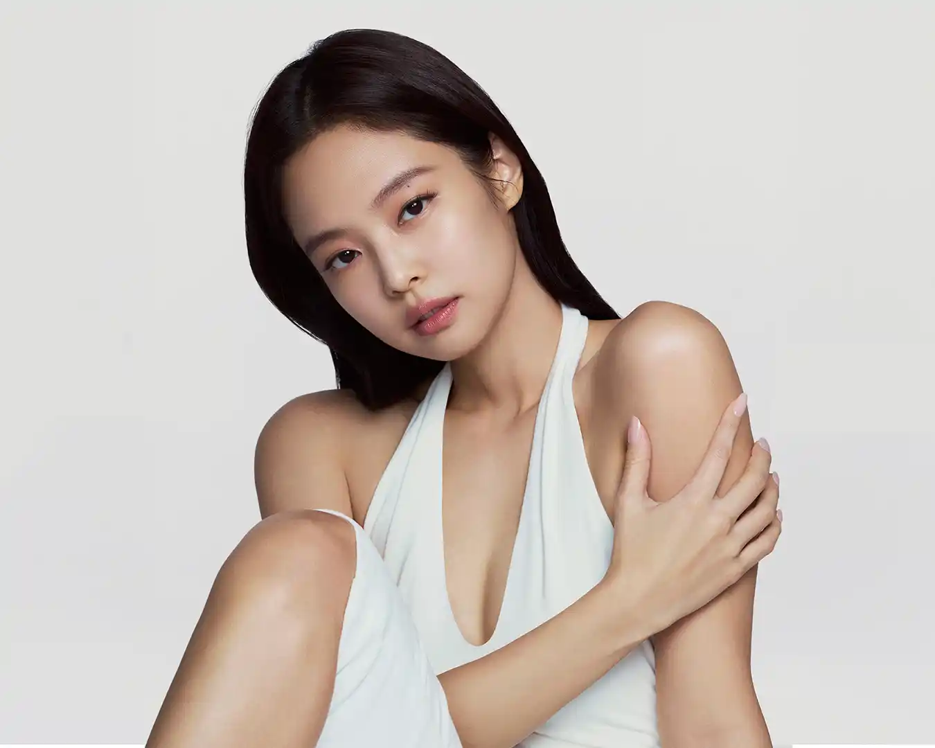 JENNIE is Vaseline's Newest Global Ambassador for Body Care